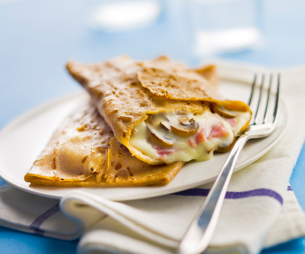 Recipe: ham and béchamel crêpes